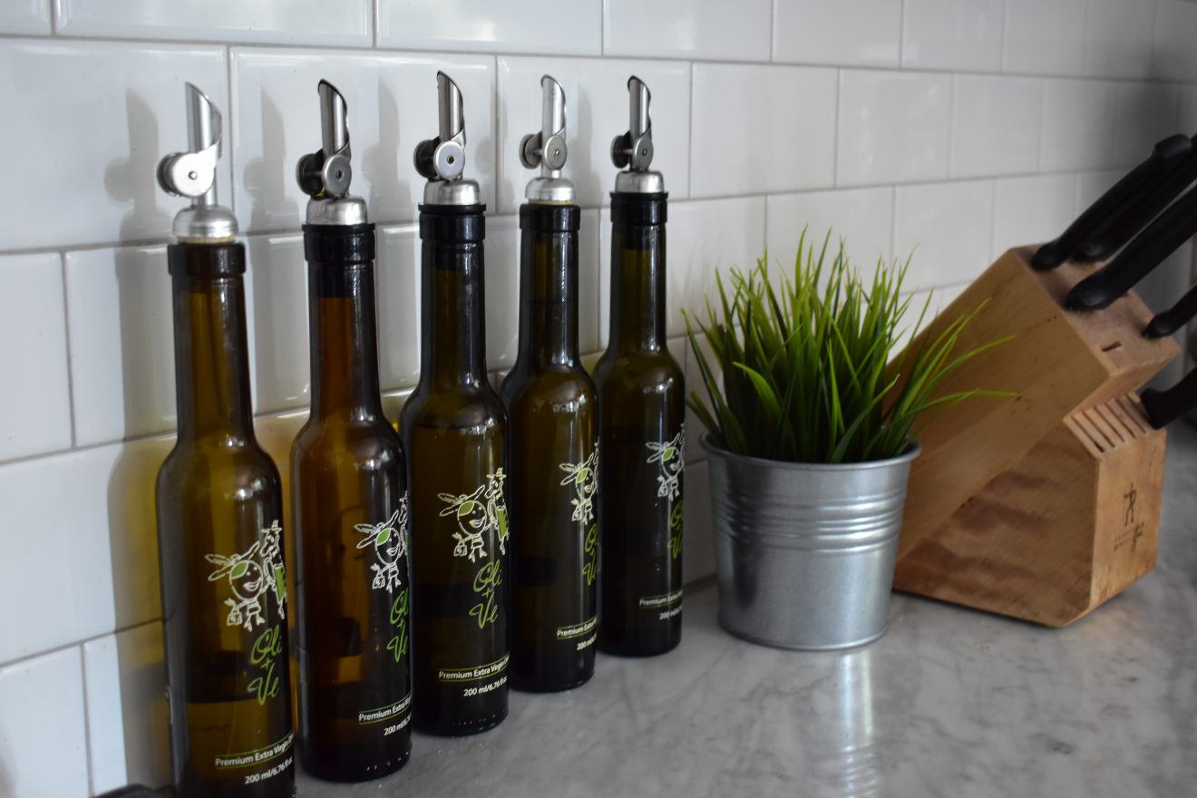 12 Kitchen Essentials for The Holidays – JENRON DESIGNS