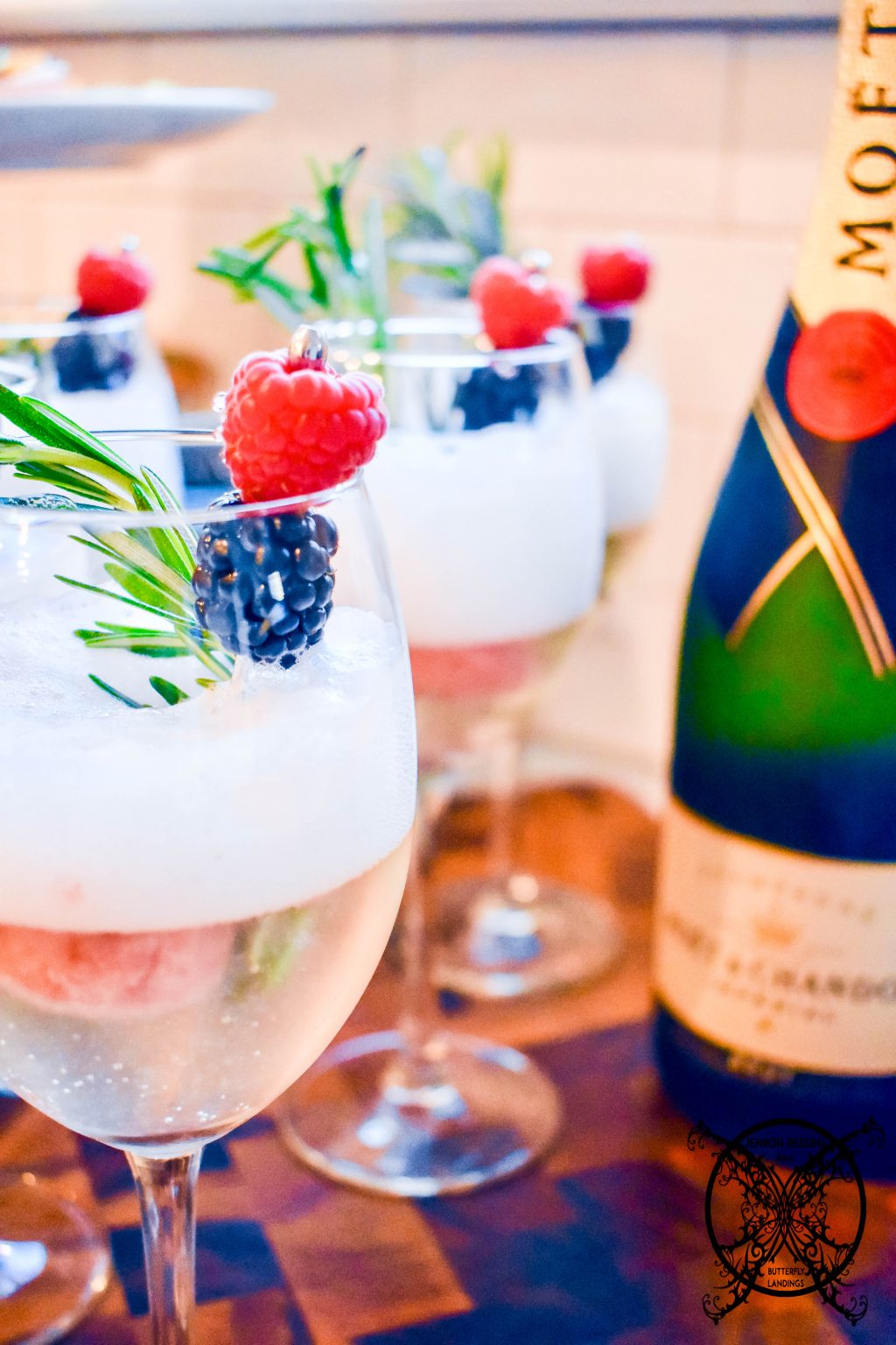 New Year's Eve Champagne & Toasts - JENRON DESIGNS