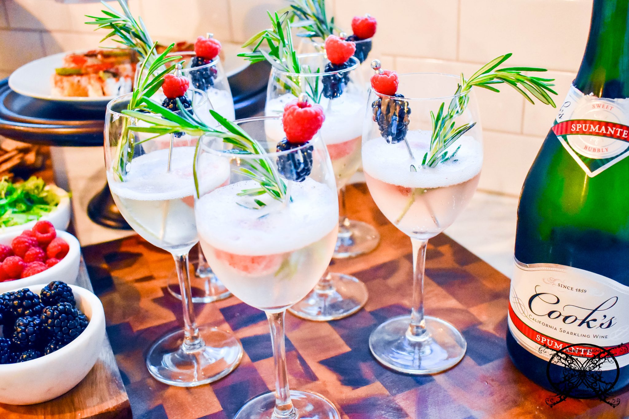 New Year’s Eve Champagne & Toasts – JENRON DESIGNS