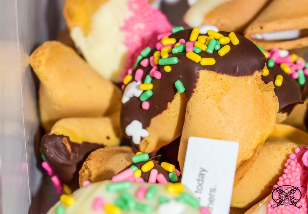 Chocolate Dipped Fortune Cookies – JENRON DESIGNS