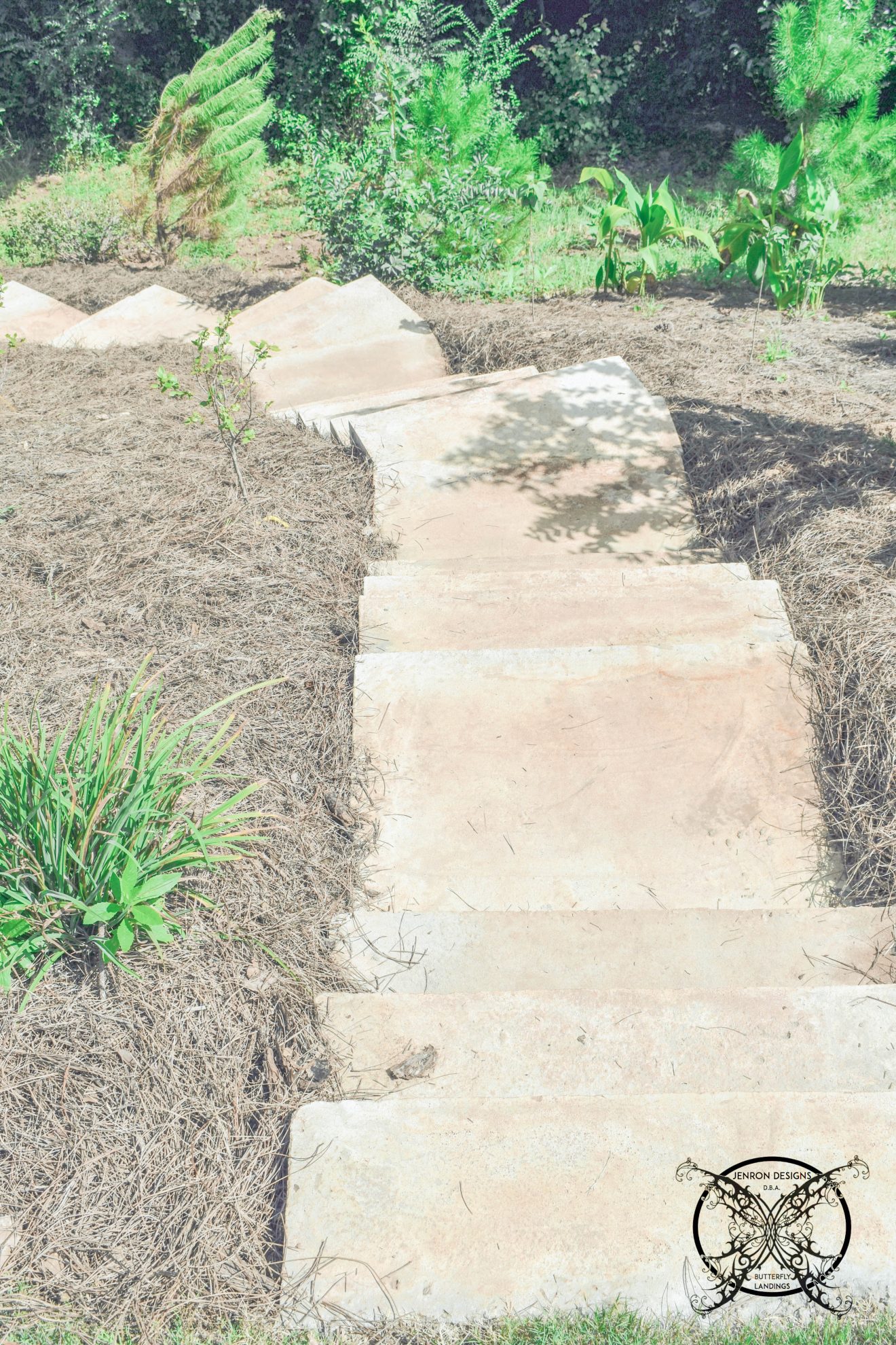 DIY Concrete Garden Steps | JENRON DESIGNS