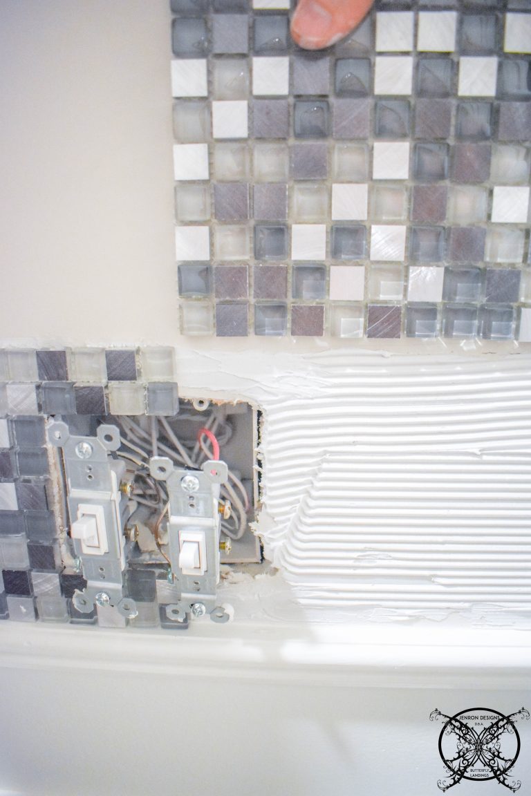 DIY A Tile Accent Wall | JENRON DESIGNS
