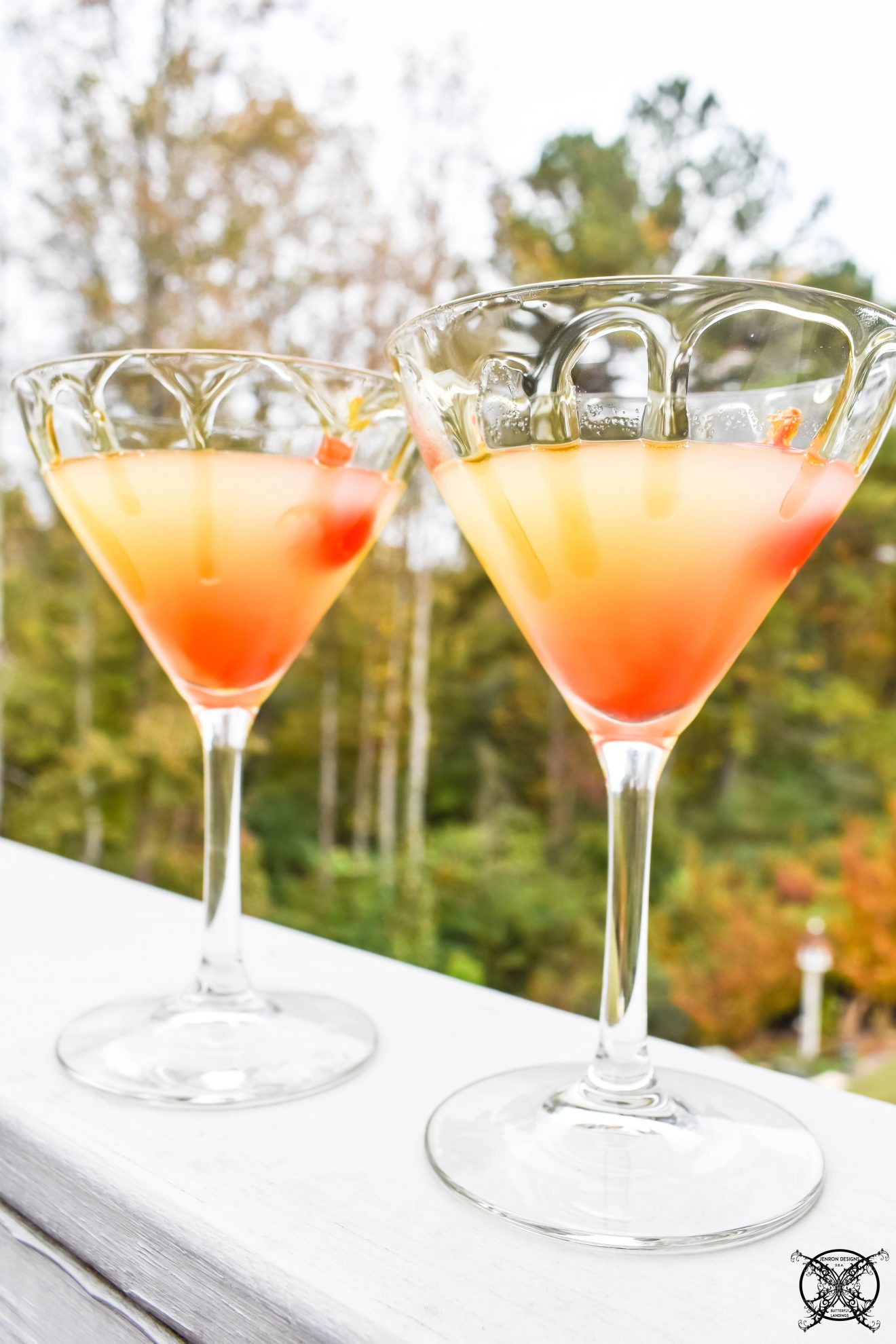 10 Great Mocktails & Cocktails for the Season | JENRON DESIGNS