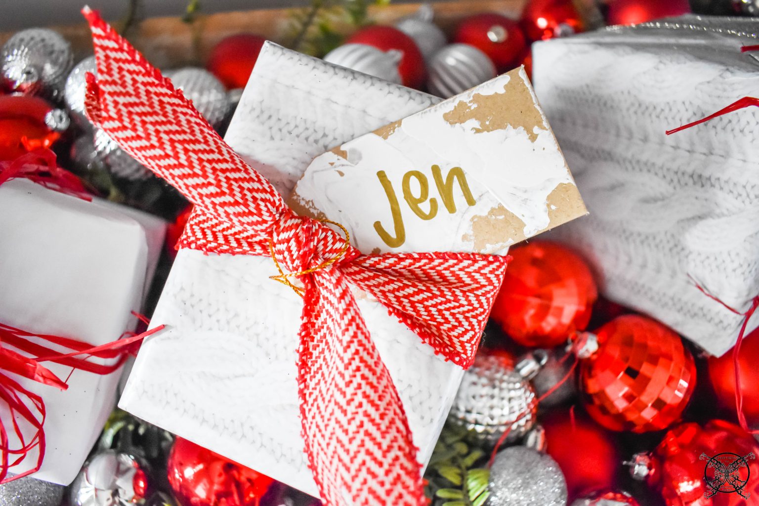 Making a Bow & Gift Wrapping Ideas – JENRON DESIGNS