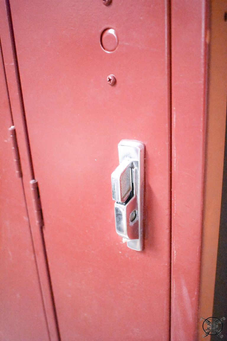 Refinishing Vintage Lockers – JENRON DESIGNS