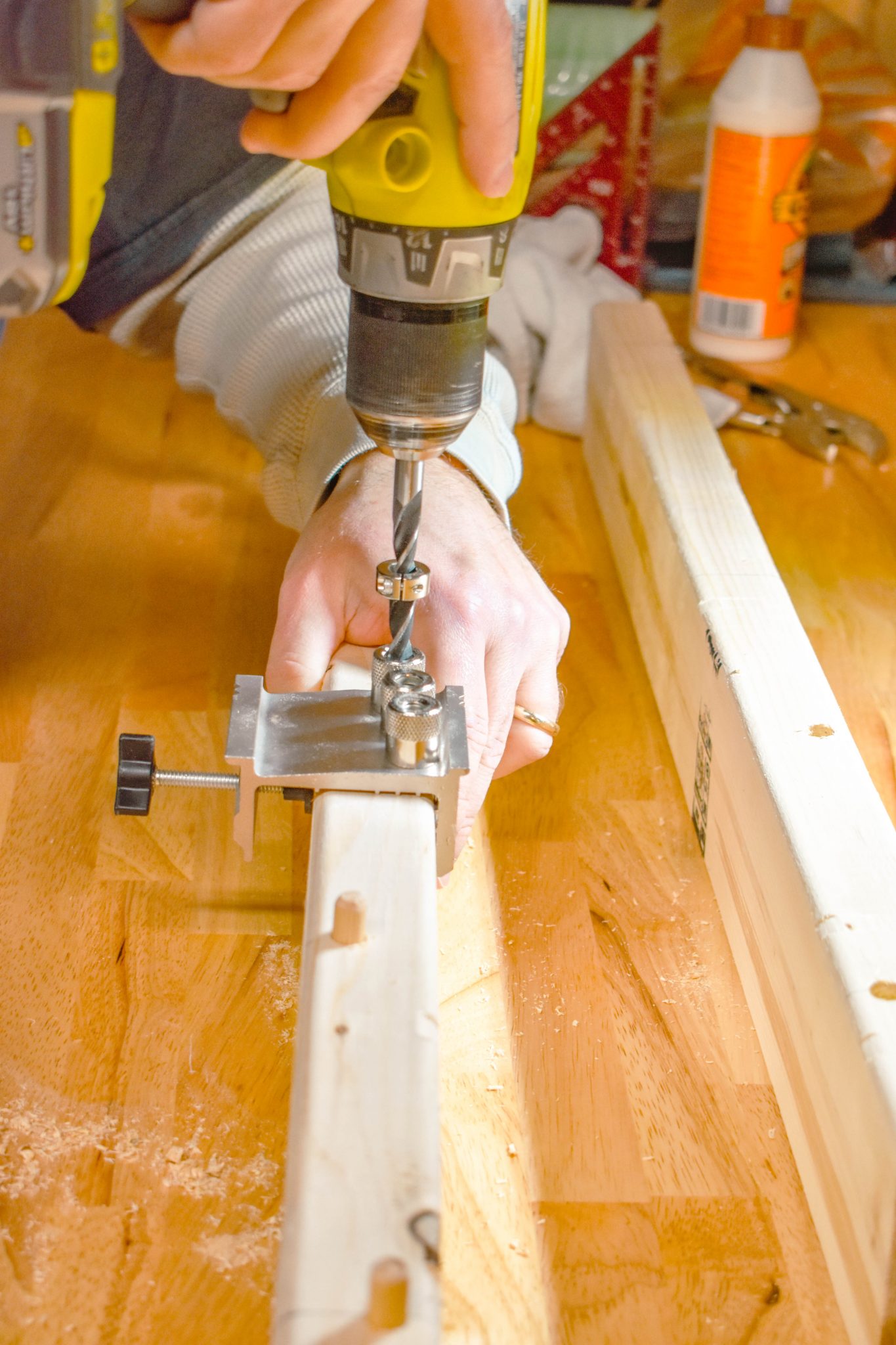 DIY Rustic Swivel Chairs – JENRON DESIGNS