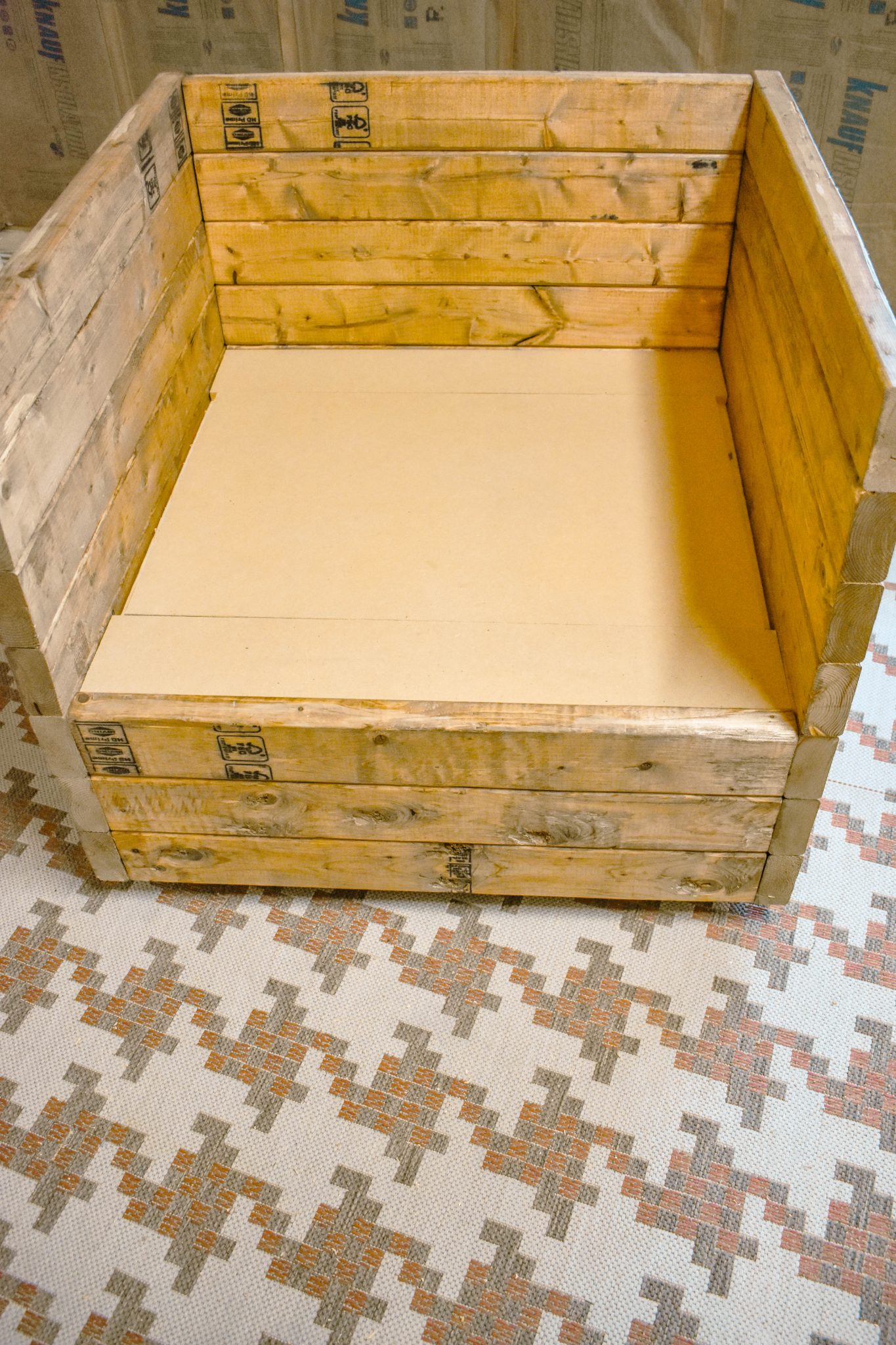 DIY Rustic Swivel Chairs – JENRON DESIGNS