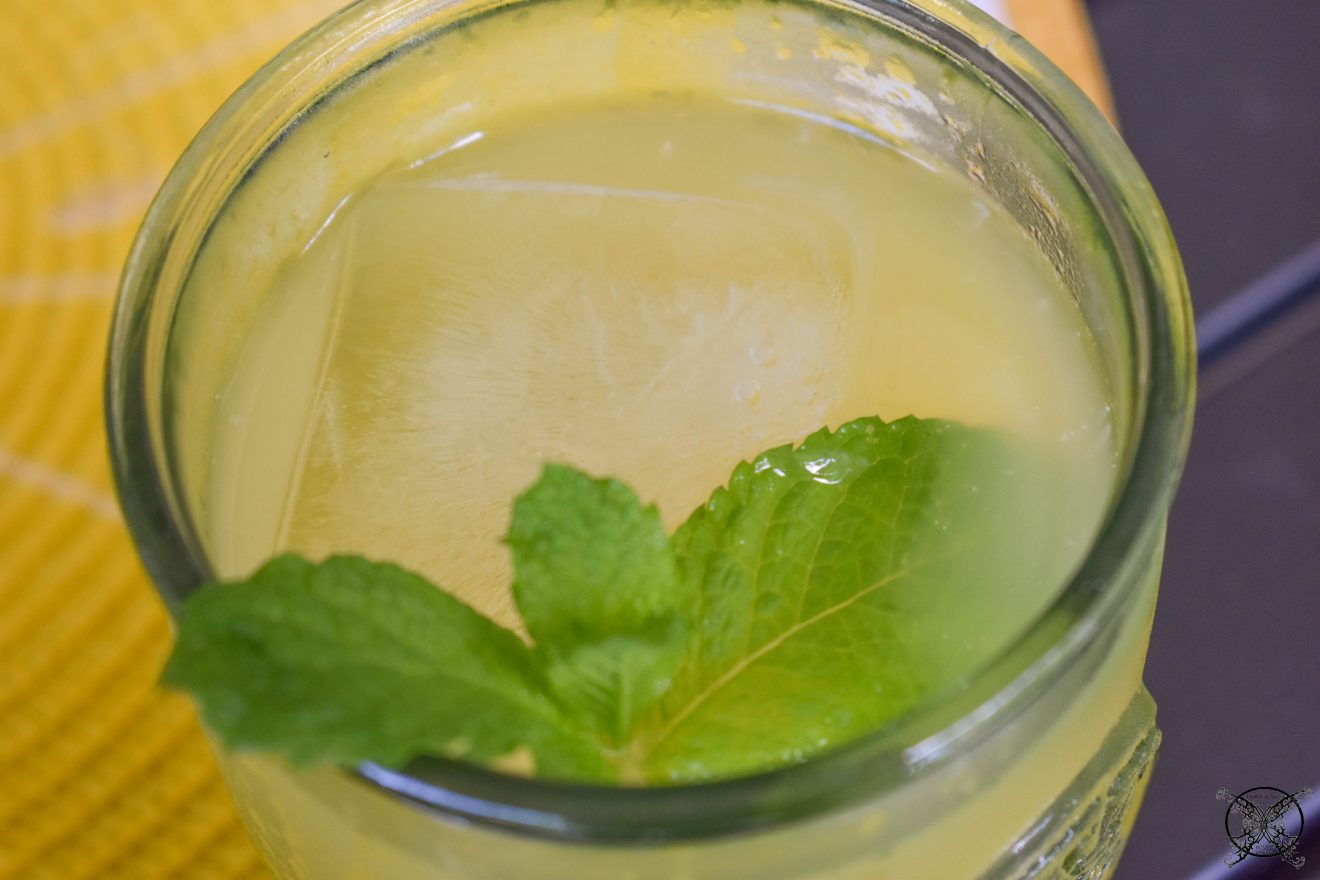 Easy Sunshine Punch Cocktail – JENRON DESIGNS