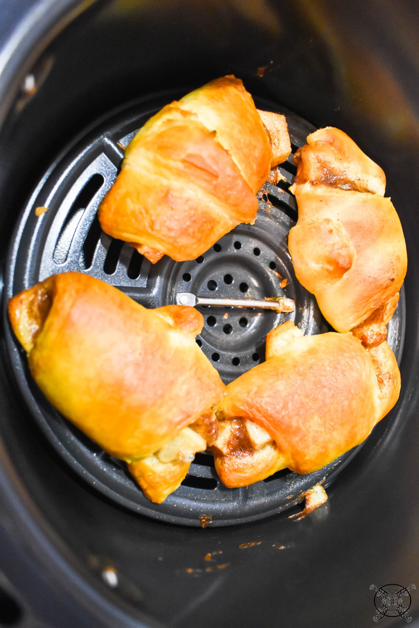 Easy Apple Turnovers – JENRON DESIGNS