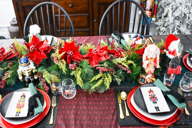 Setting My Nutcracker Dining Table – JENRON DESIGNS